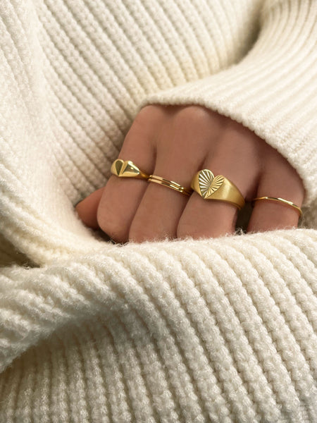 Large Folding Heart Ring – Delcy